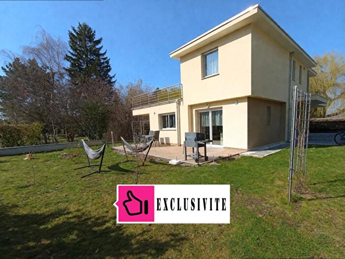 Maison 5 pièces à Collonges-sous-Salève, à vendre