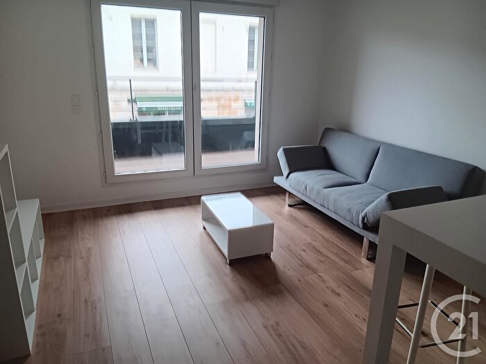 Appartement à louer - Saint-Médard-en-Jalles, Centre-ville - 2 pièces - 1 chambre