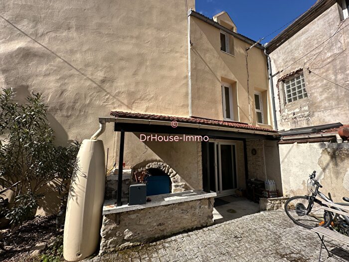Mantes-la-Jolie, Centre-ville - Maison 5 pièces à vendre