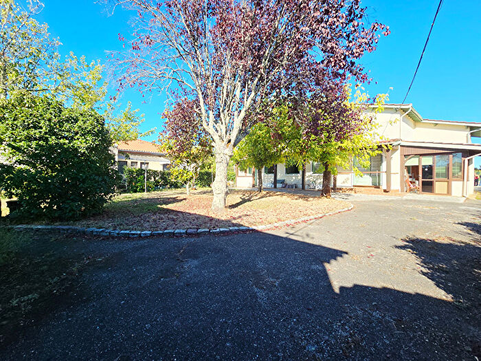 Maison 4 pièces à vendre - Mérignac, Les Eyquems