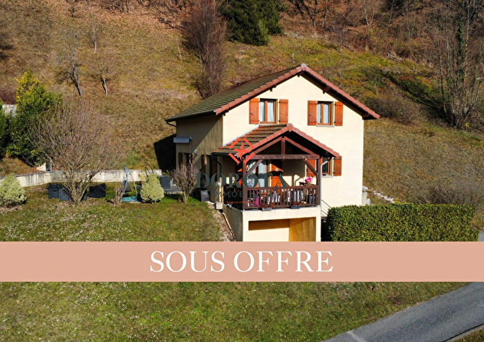 Maison à vendre - Morêtel-de-Mailles - 5 pièces - 4 chambres