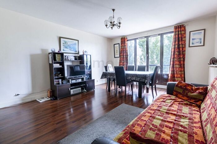 Neuilly-sur-Marne : Appartement 3 pièces à vendre