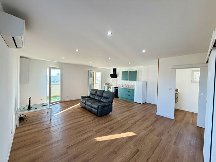 Appartement à vendre - Toulon, Darboussèdes - 3 pièces - 1 chambre