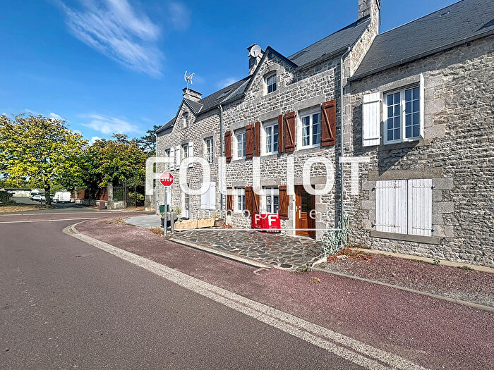 Maison 4 pièces à vendre - Montmartin-sur-Mer