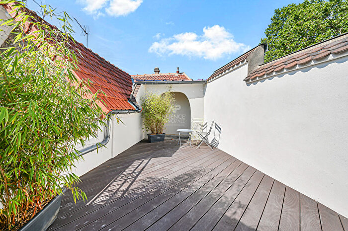 Maison 5 pièces à Nanterre, Centre-ville, à vendre