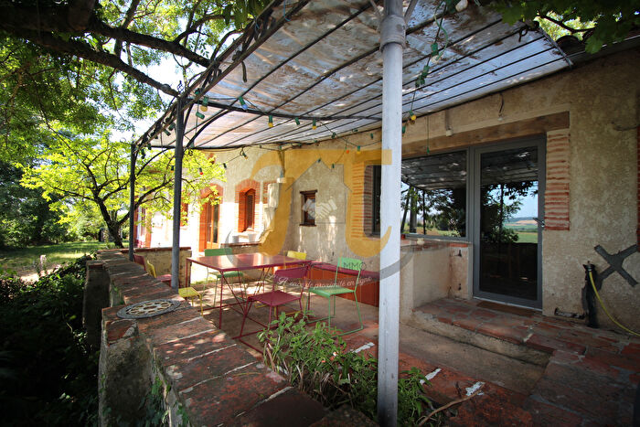 Maison 7 pièces à Aurin, à vendre