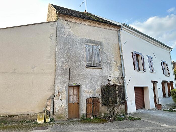 Maison à vendre - La Croix-sur-Ourcq - 4 pièces - 1 chambre