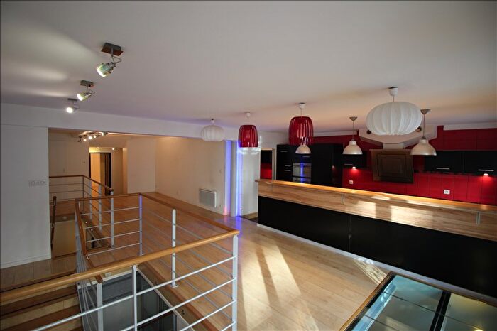 Hellemmes-Lille, Hellemmes Centre-ville, Pavé du Moulin : Appartement 4 pièces à louer