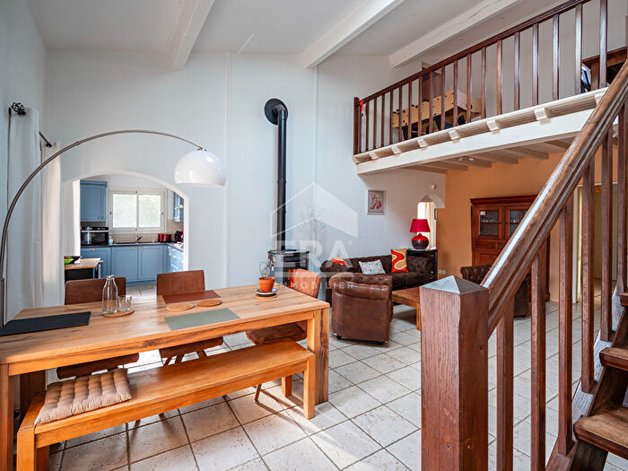 Maison à vendre - Montesquieu-des-Albères - 6 pièces - 4 chambres