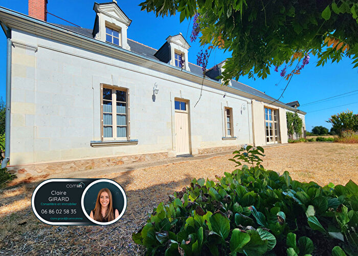 Maison 11 pièces à vendre à Gennes