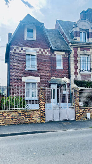 Maison à vendre - Noyon, Est - 4 pièces - 3 chambres
