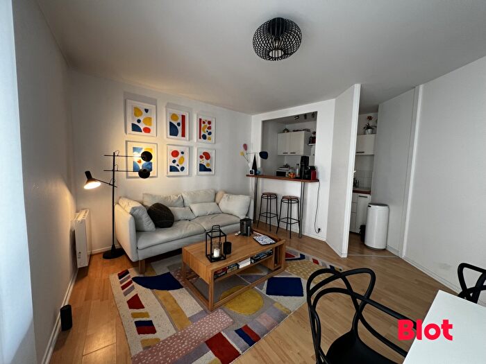 Quartiers Ouest, Arsenal, Redon - Appartement 2 pièces à vendre