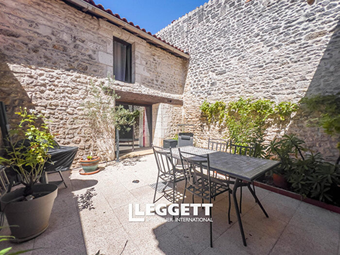 Maison 8 pièces à vendre - Angoulême, Saint-Ausone, Saint-Martin