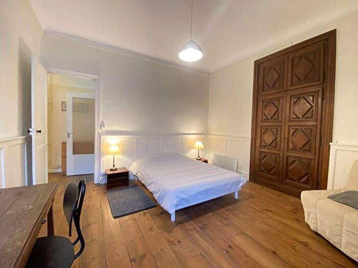 Mairie-Marne, Biarritz : Appartement 2 pièces à louer