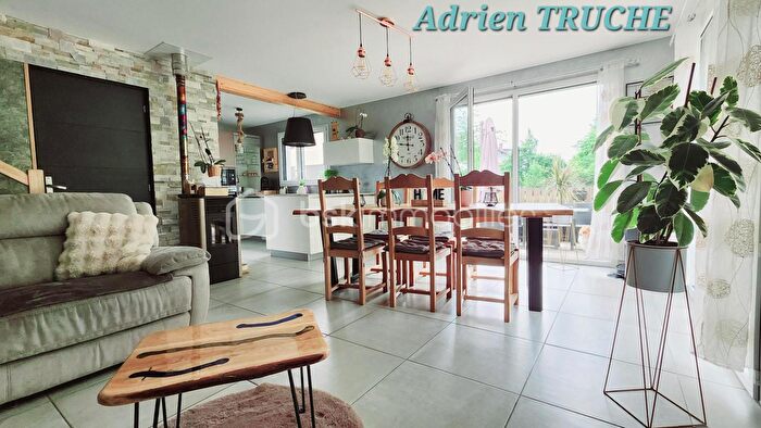 Maison 4 pièces à vendre à Seyssel