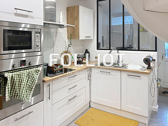 Maison à vendre - Cérences - 5 pièces - 3 chambres