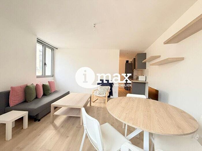 Appartement à louer - Sentier-Bonne Nouvelle, Paris ème arrondissement - 2 pièces - 1 chambre