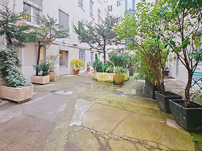 Appartement à vendre - Lyon e , Tête dOr, Vitton - 1 pièce