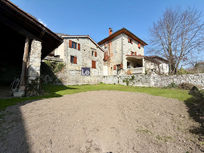 Maison à vendre - Lumbin - 1 pièce