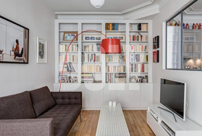 Appartement à vendre - Paris e , Jules Joffrin - 2 pièces - 1 chambre