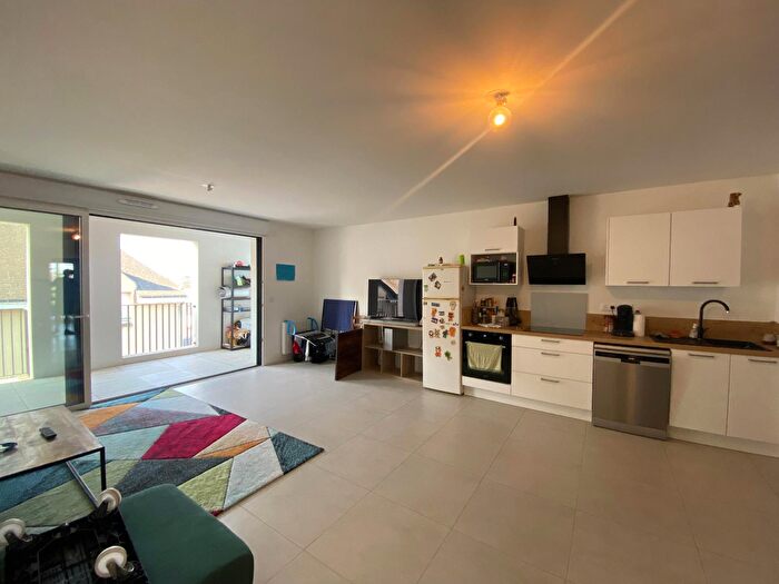 Appartement 3 pièces à Laval, Les Pommeraies, à louer