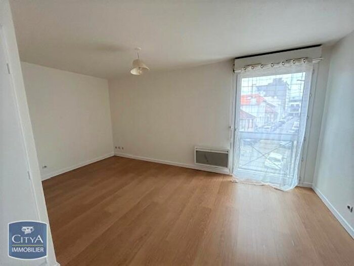 Appartement à louer - Nantes, Hauts-Pavés, Saint-Pasquier, Saint-Félix, Université - 1 pièce
