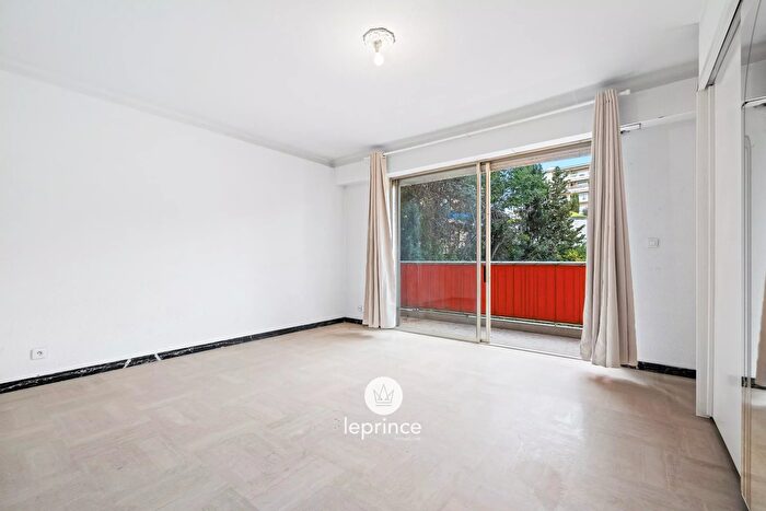 Appartement 1 pièce à louer à Nice, Cimiez
