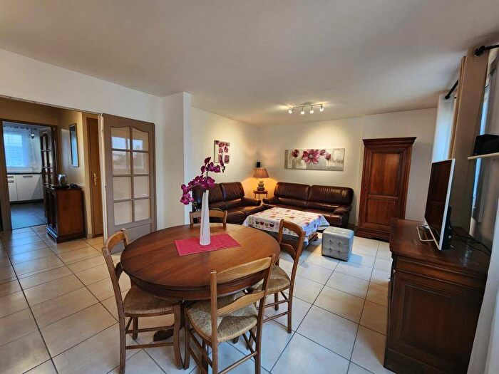 Ferrandière Maisons-Neuves, Villeurbanne - Appartement 4 pièces à louer