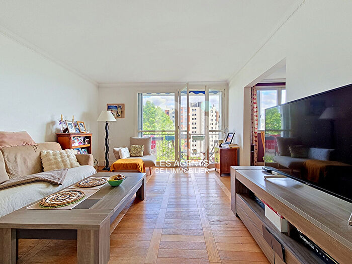 Appartement 4 pièces à vendre à Asnières-sur-Seine, Coubertin