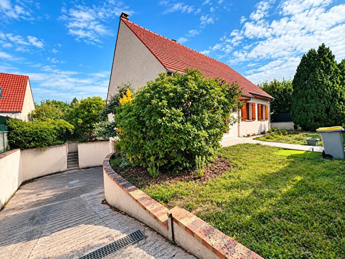Maison 6 pièces à vendre à Les Clayes-sous-Bois, Ouest