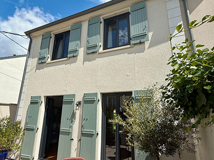 Bois-Colombes, Henri Litolff, Leconte - Maison 5 pièces à vendre