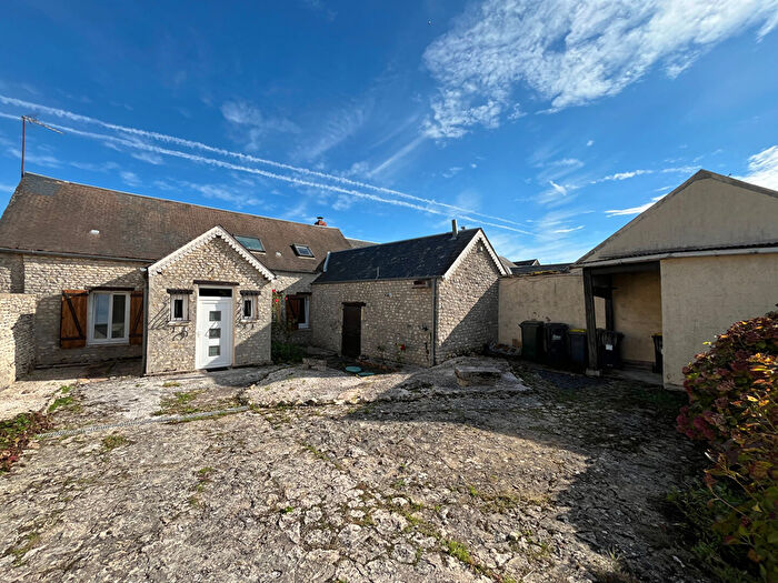 Maison à vendre - Outarville - 7 pièces - 5 chambres