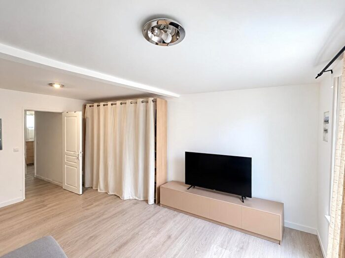 Tremblay-en-France, Le Vert Galant : Appartement 1 pièce à louer