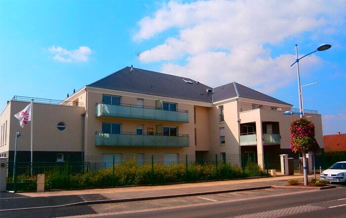 Appartement à louer - Ormes - 3 pièces - 2 chambres