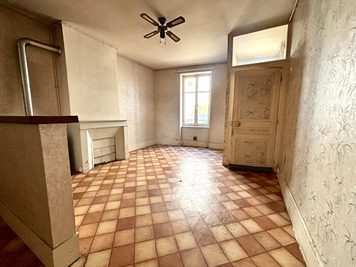 Riom, Centre-ville : Maison 5 pièces à vendre