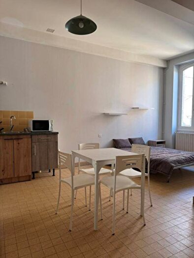 Appartement à louer - Faubourg Est-Peraudel, Castres - 1 pièce