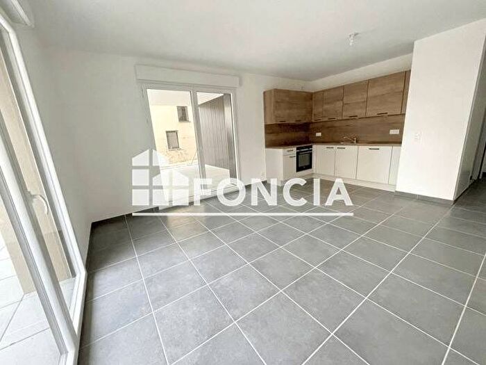 Appartement à louer - Ouest, Ferney-Voltaire - 2 pièces - 1 chambre