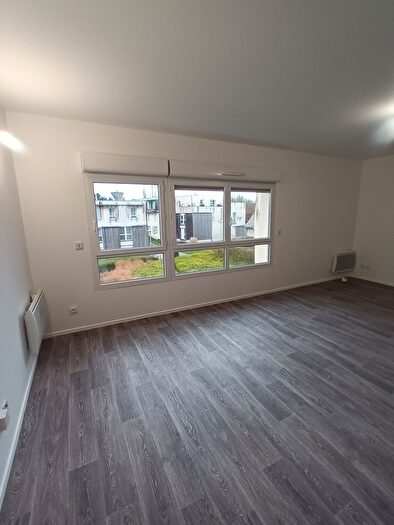 Appartement à vendre - Survilliers - 3 pièces - 2 chambres