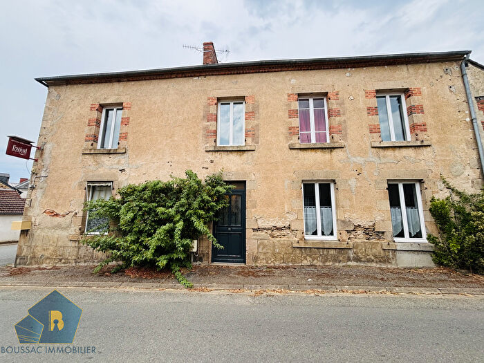 Maison 11 pièces à vendre à Nouzerines