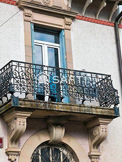 Maison à vendre - Saint-Loup-sur-Semouse - 10 pièces - 6 chambres