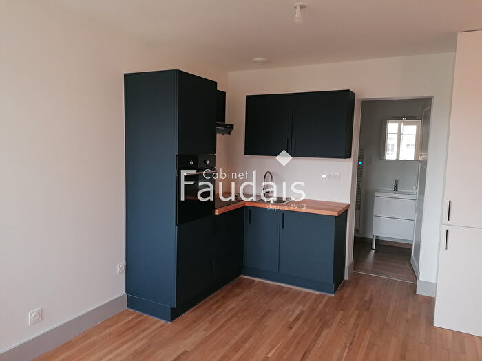 Appartement à louer - Coutances - 2 pièces - 1 chambre
