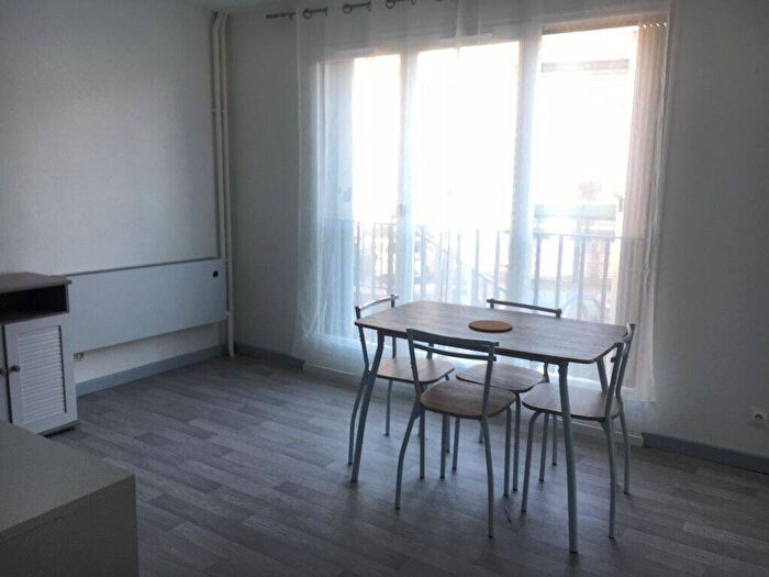 Appartement 1 pièce à Royallieu, Compiègne, à louer