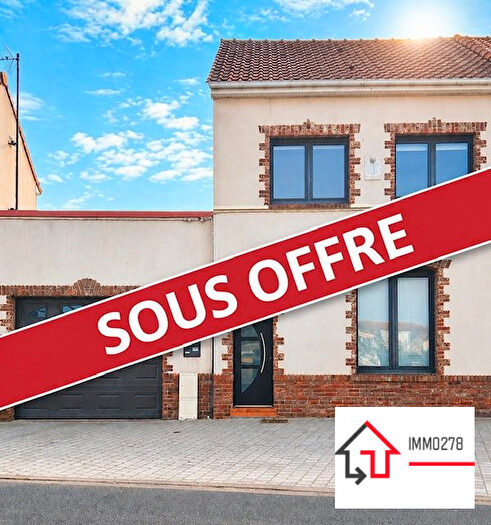 Maison à vendre - Grand-Fort-Philippe - 5 pièces - 3 chambres
