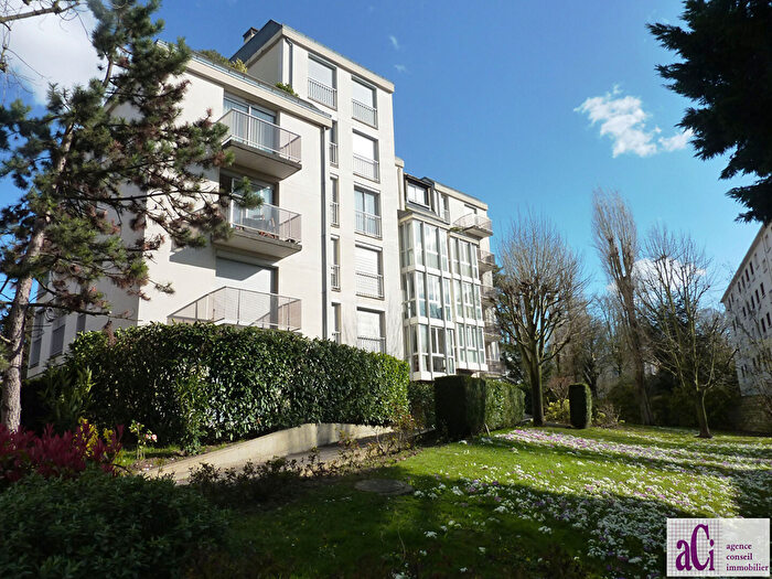 Appartement à vendre - LHaÿ-les-Roses, Centre-ville - 3 pièces - 2 chambres