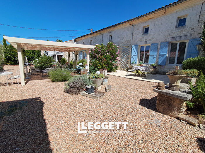Maison 9 pièces à vendre - Siecq
