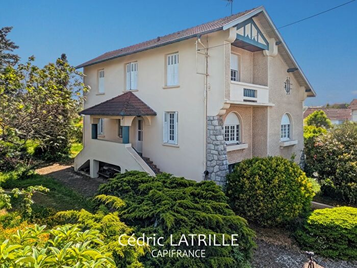 Maison à vendre - Tarbes, Gespe, Courte Boule - 8 pièces - 4 chambres