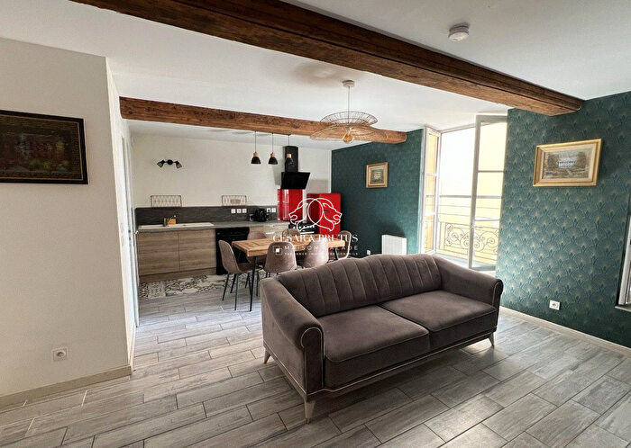 Appartement 4 pièces à Villefranche-sur-Saône, Centre-ville, à vendre