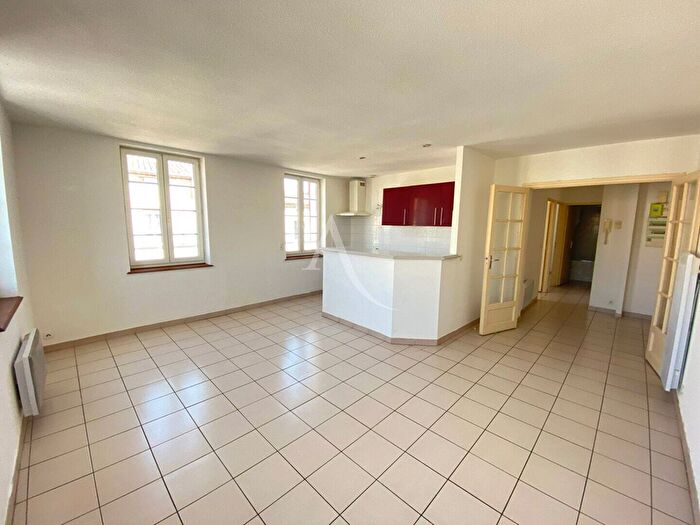 Appartement à louer - Verdun, Castelnaudary - 3 pièces - 2 chambres
