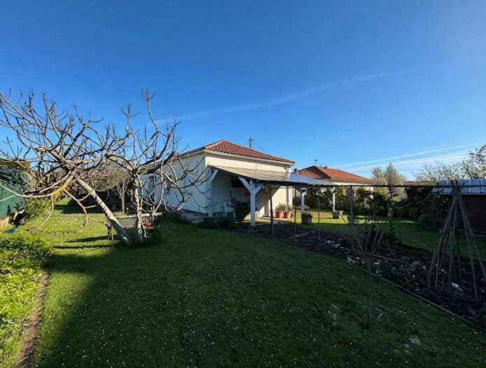 Maison à vendre - Rochefort, La Forêt Guérinau, Bois Bernard, Chargrinerie - 5 pièces - 2 chambres