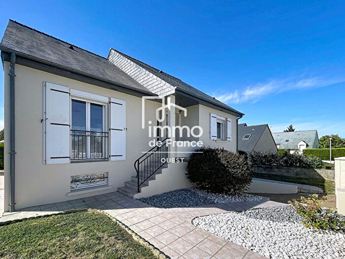 Évron : Maison 5 pièces à vendre